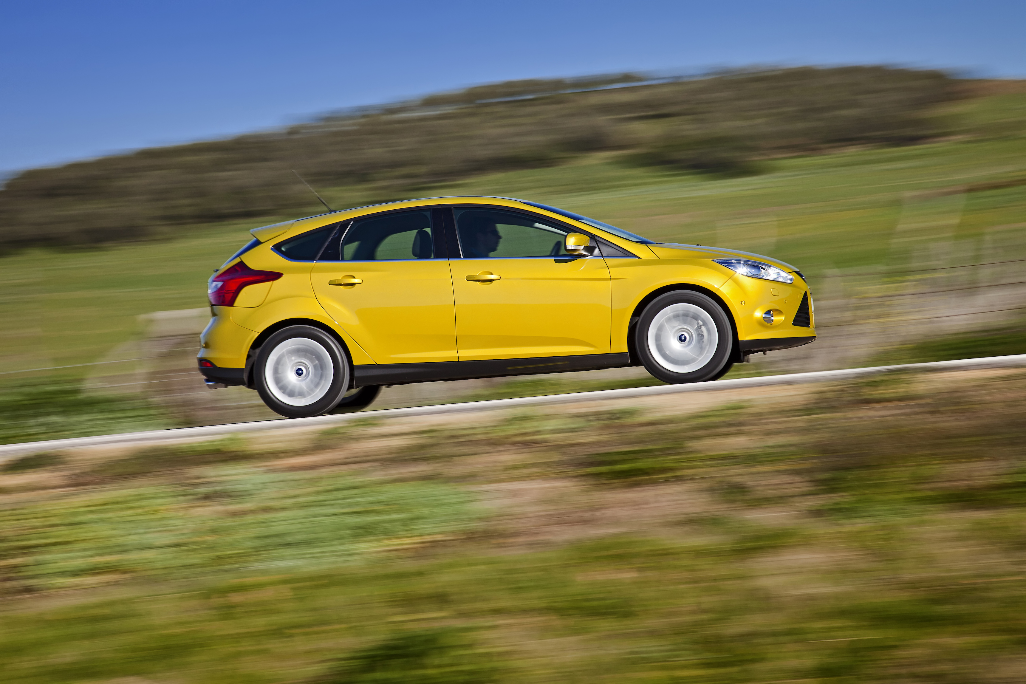 Travall product highlights: the dog guard for Ford Focus and more