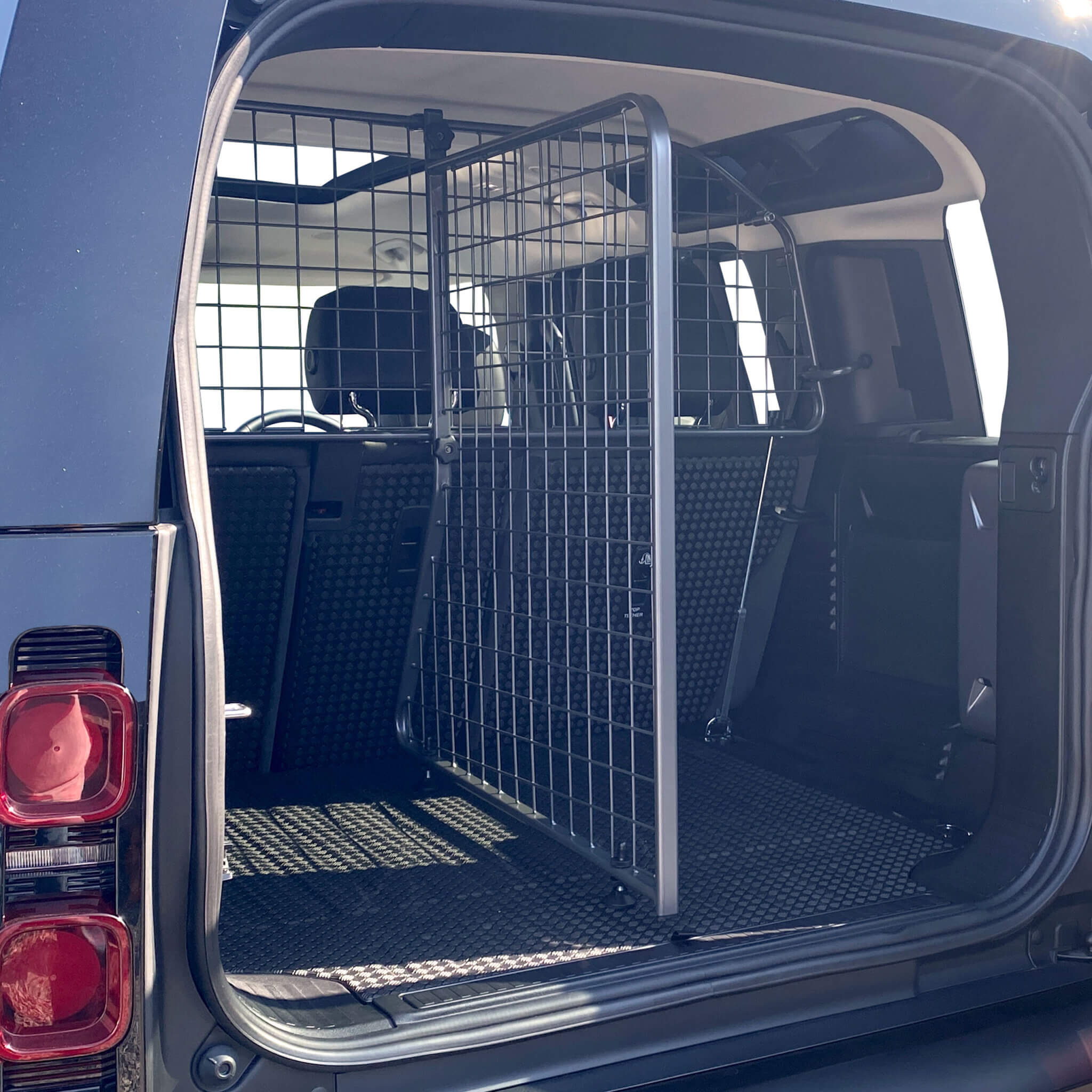 Introducing the Travall dog guard for Land Rover Defender 110 2020>