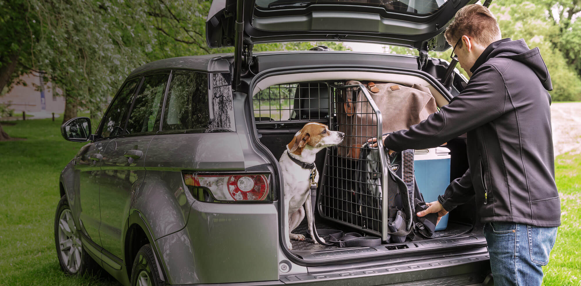 The Simple Solution to Your Messy Trunk - Travall Blog Website