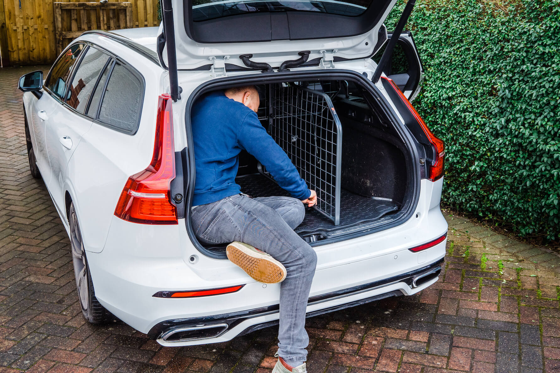 Influencers give their reviews of Travall car accessories